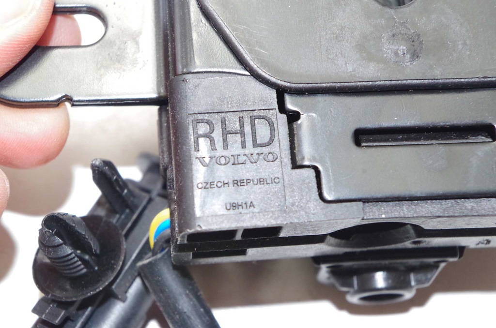 VOLVO XC60 II ZAMEK MASKI 31479660 - 9155766588 - oficjalne archiwum ...