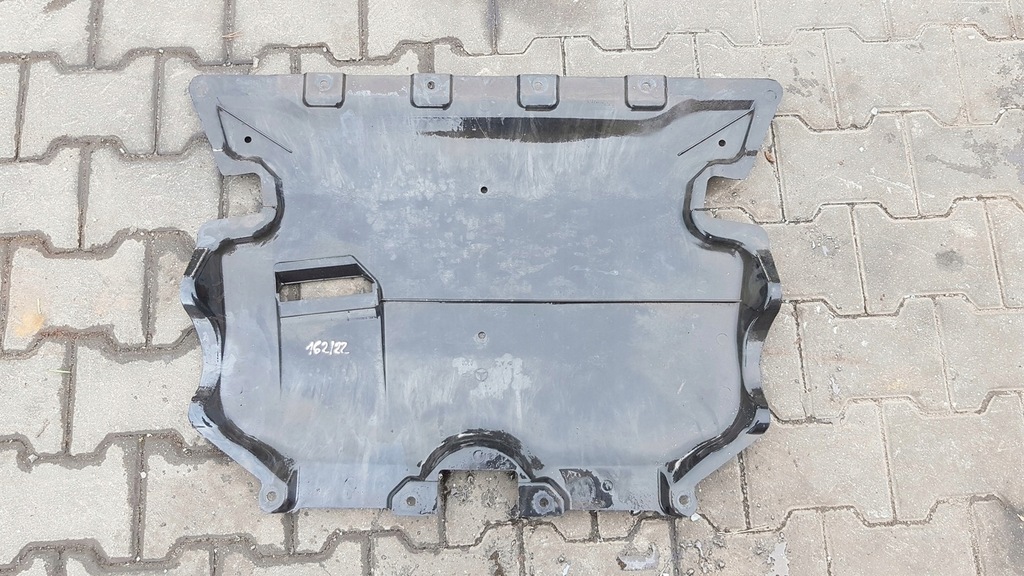 Mercedes W205 osłona pod silnik A2055240200 - 12701630669 - oficjalne ...