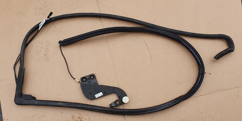 T5 T6 USZCZELKA DRZWI PRZESUWNYCH LEWA CZUJNIK OE - 11769438177 ...