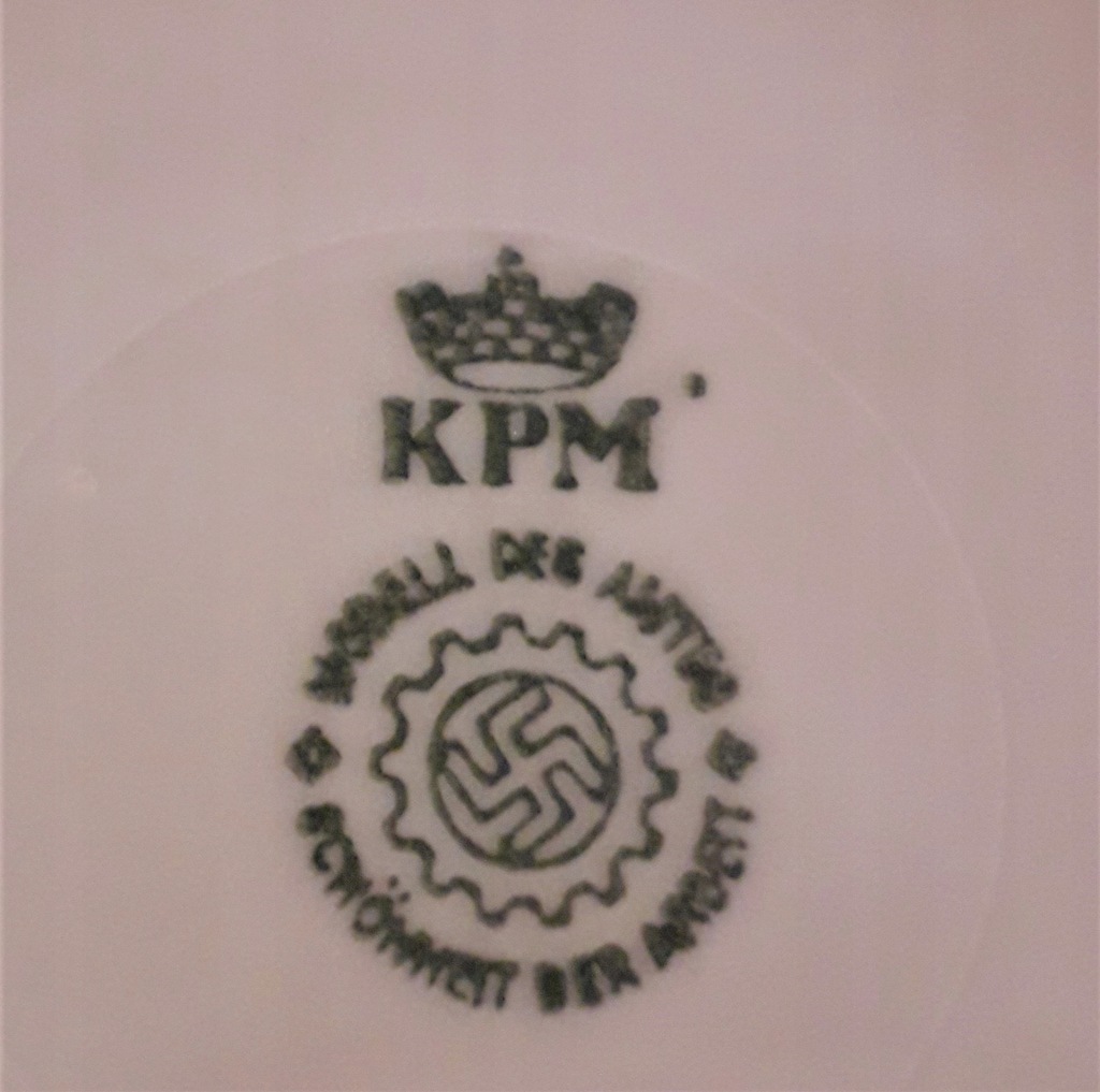 III Rzesza talerz kantynowy Sygnowany KPM swastyka - 13365825147 ...