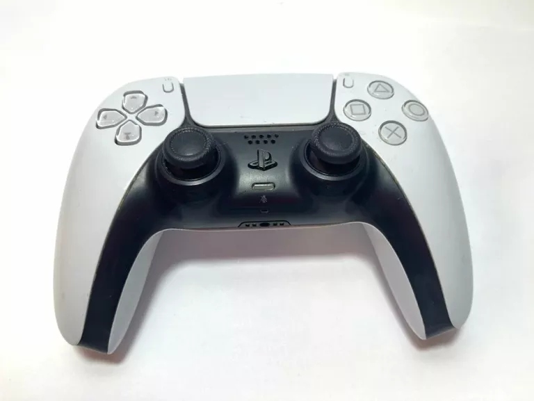 PAD PLAYSTATION 5 - 12897713850 - oficjalne archiwum Allegro