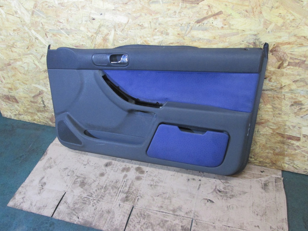 TAPICERKA PRAWY BOCZEK DRZWI AUDI A3 8L 3D - 7898779961 - oficjalne archiwum Allegro