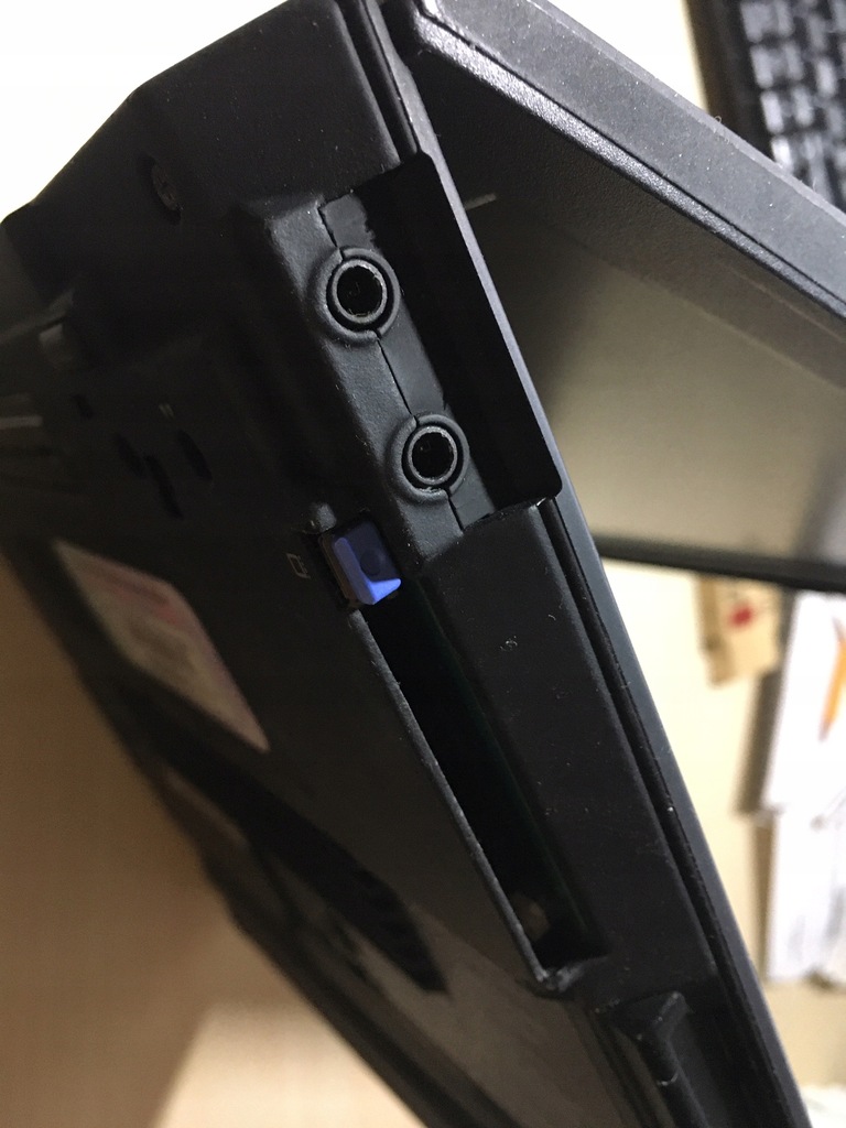 Laptop IBM ThinkPad X20 + Win98 SE - 9520536745 - oficjalne archiwum ...