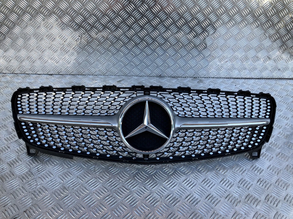 GRILL ATRAPA CHŁODNICY A KLASA W176 AMG LIFT - 13824636374 - oficjalne ...