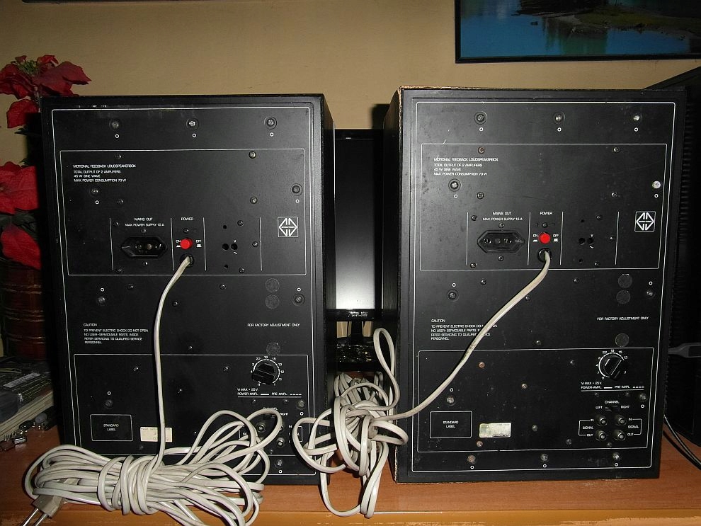 Monitory aktywne PHILIPS 22AH 586 MFB 2x45Wat HiFi - 8155175522 ...