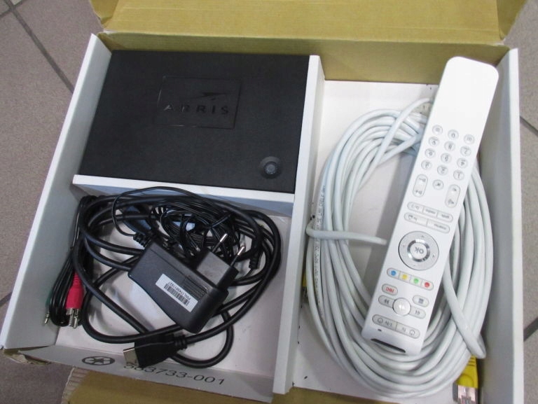 DEKODER ARRIS VIP 2952 - 8220408667 - oficjalne archiwum Allegro