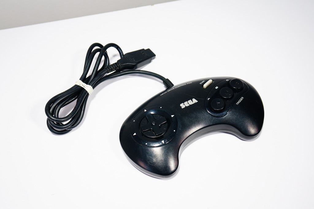 Oryginalny Pad Sega Mega Drive / Genesis - 12520632681 - oficjalne ... Oryginalny Pad Sega Mega Drive / Genesis - 12520632681 - oficjalne ...