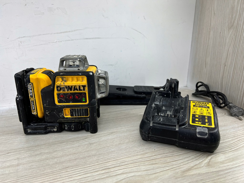 Laser Krzyżowy Dewalt DCE089R - 13081174787 - oficjalne archiwum Allegro