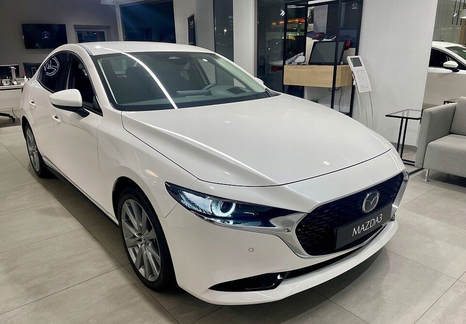 Mazda 3 Mazda 3 EXCLUSIVE LINE sedan - 14963405464 - oficjalne archiwum ...