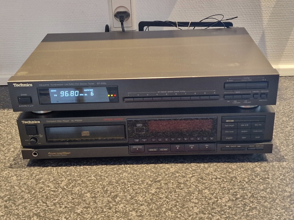 Odtwarzacz CD Technics SL-P222A+inne - 13407085554 - oficjalne archiwum Allegro