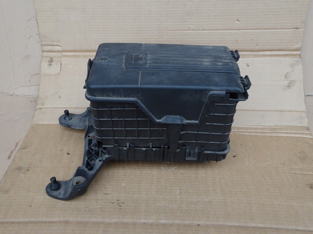 VW AUDI A3 SKODA SEAT OBUDOWA PODSTAWA AKUMULATORA - 13528956094 ... VW AUDI A3 SKODA SEAT OBUDOWA PODSTAWA AKUMULATORA - 13528956094 ...