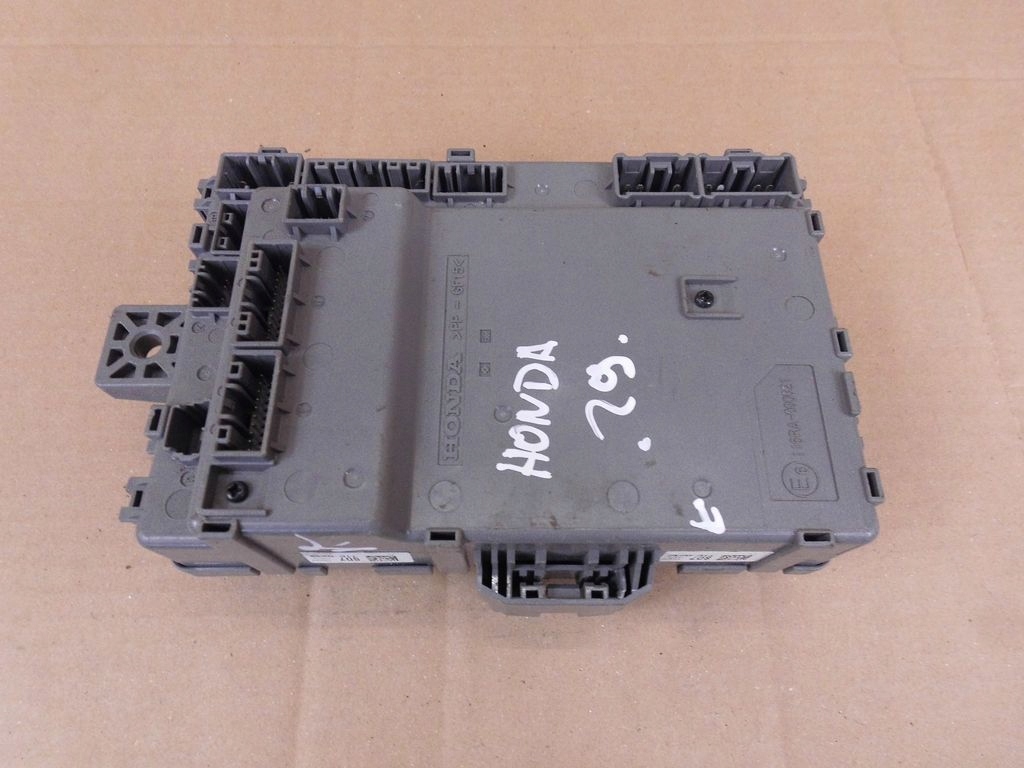 Honda CRV IV skrzynka bezpiecznikowa T1E-G232 - 12787280653 - oficjalne ...
