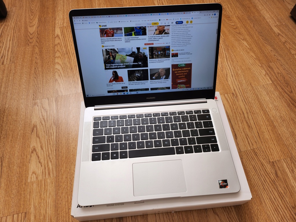 Laptop Huawei Matebook D 14 " - 12847324263 - oficjalne archiwum Allegro