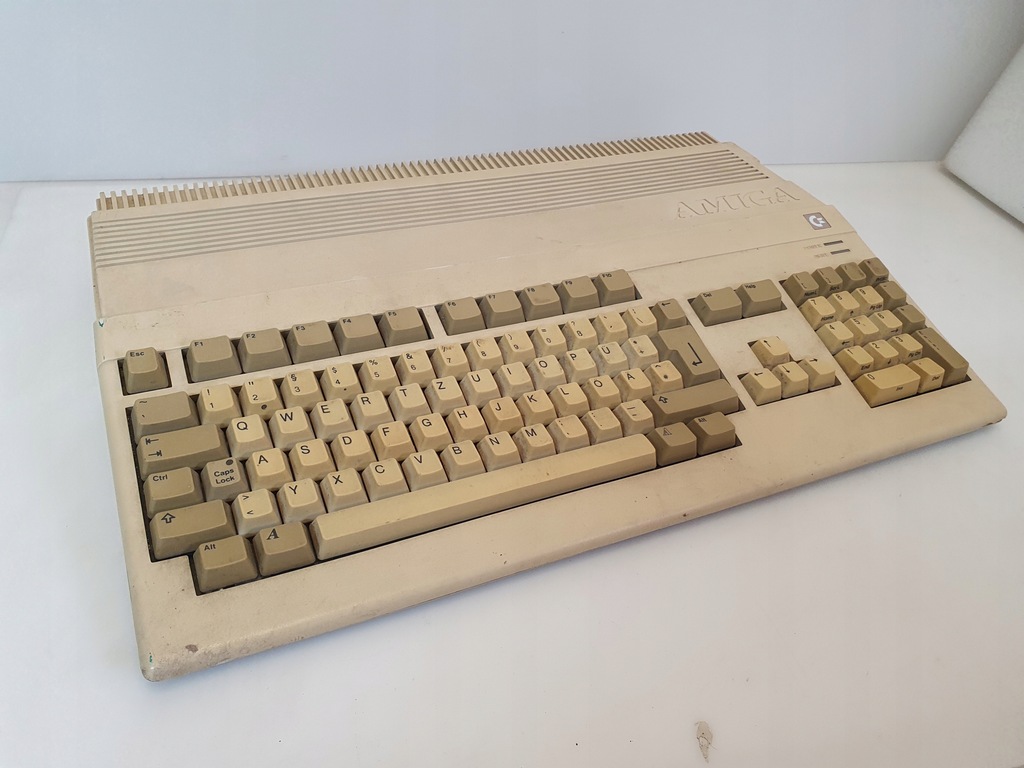 COMMODORE Amiga A500 komputer RETRO OD 1 ZŁ BCM - 13547380035 ...