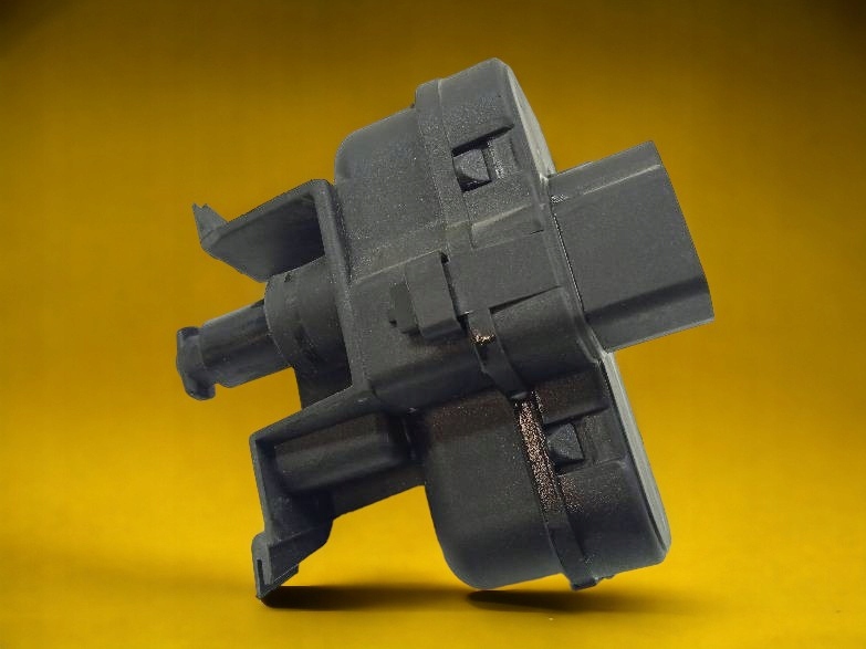 SIŁOWNIK KLAPKI WLEWU PALIWA 3T0810773 Skoda Superb II (2008-2015 ...