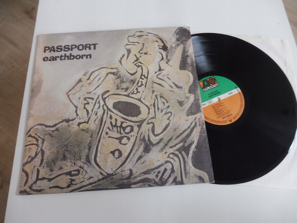 Passport – Earthborn 1663 - 12544048016 - oficjalne archiwum Allegro