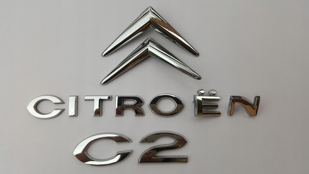 CITROEN C2 LOGO EMBLEMAT ZNACZEK NA TYLNĄ KLAPĘ - 8405247942 ...