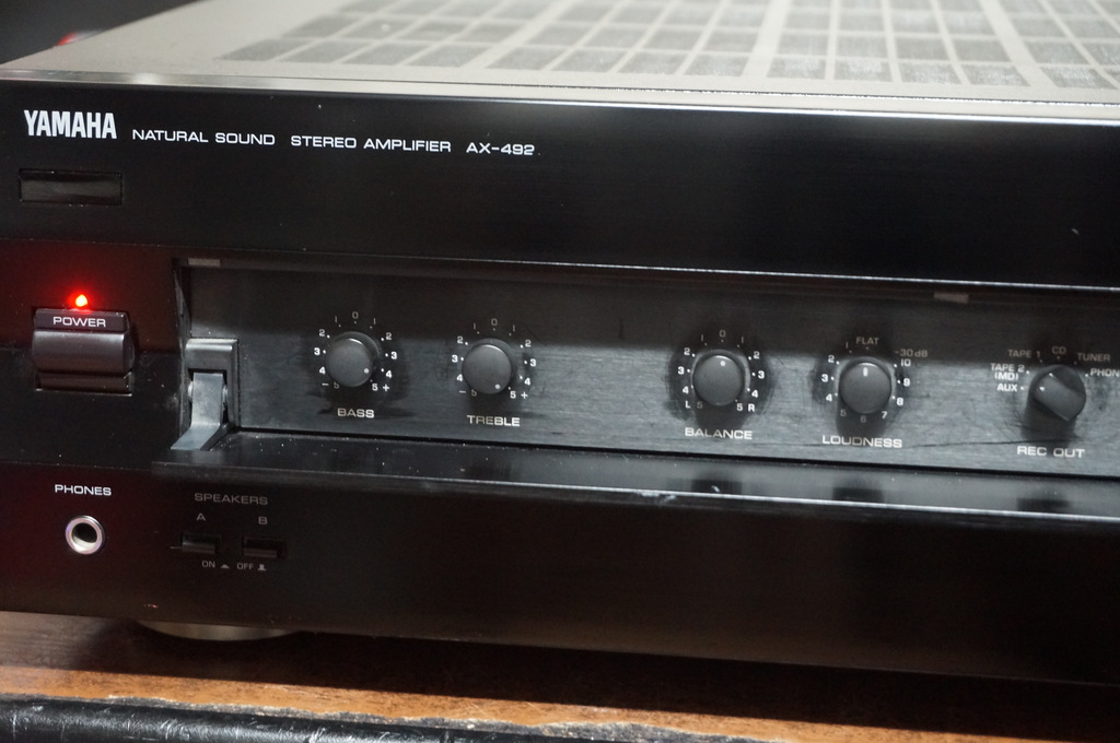 YAMAHA AX-492 # AUDIOFILSKI WZMACNIACZ # - 7195714243 - oficjalne archiwum Allegro