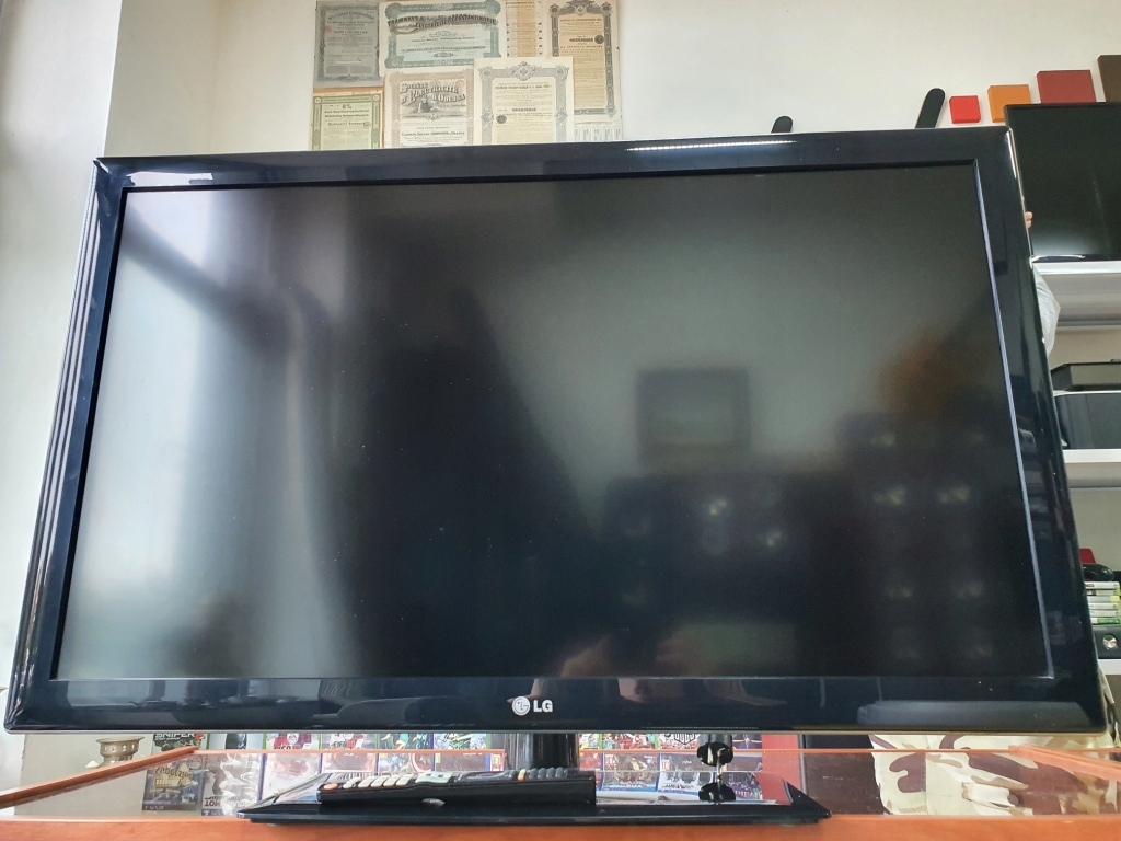 TELEWIZOR LG 42LD650 42'' LCD FULL HD BRAK OBRAZU - 9839491431 - oficjalne archiwum Allegro