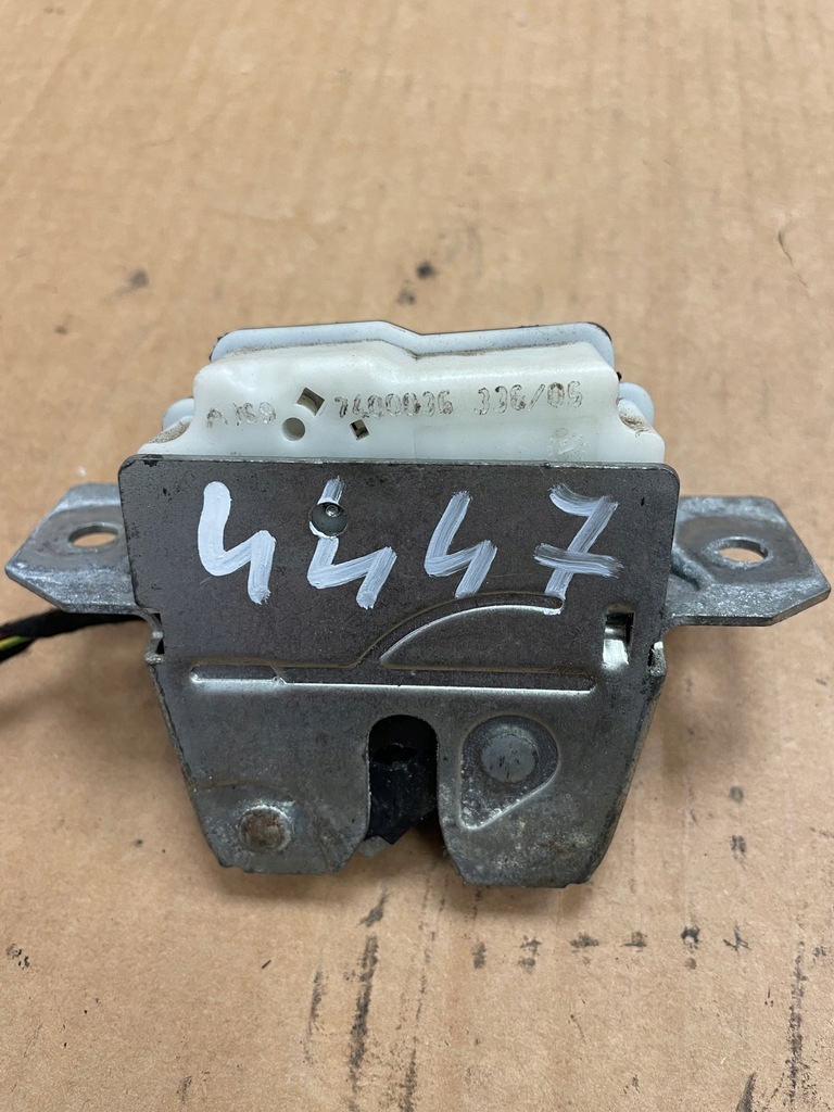 MERCEDES-BENZ W169 ZAMEK KLAPY A1697400036 - 13235505843 - oficjalne ...