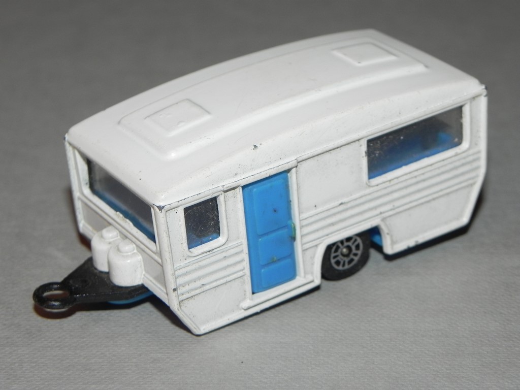 CORGI JUNIORS - CARAVAN PRZYCZEPA KEMPINGOWA - 11426481834 - oficjalne ...