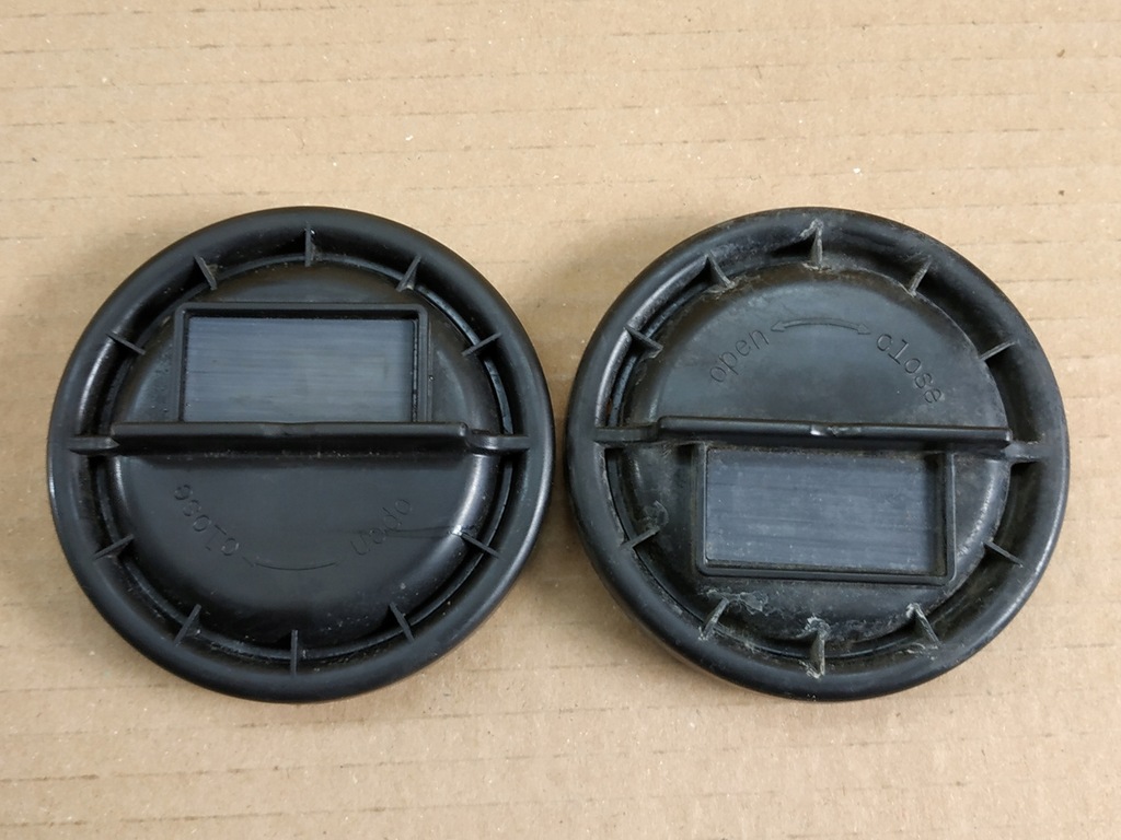 MERCEDES GLA 156 DEKIELEK LAMPY 1305219156 - 7743675396 - oficjalne ...