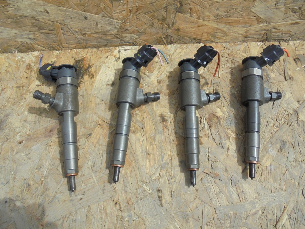 WTRYSKIWACZ WTRYSK 0445110566 1.6 E-HDI PEUGEOT - 7396555892 - oficjalne archiwum Allegro