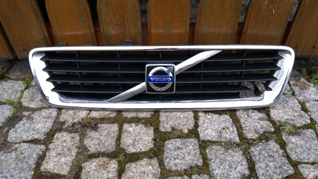 Volvo C30 grill atrapa chrom 30657194 - 11804909754 - oficjalne ...