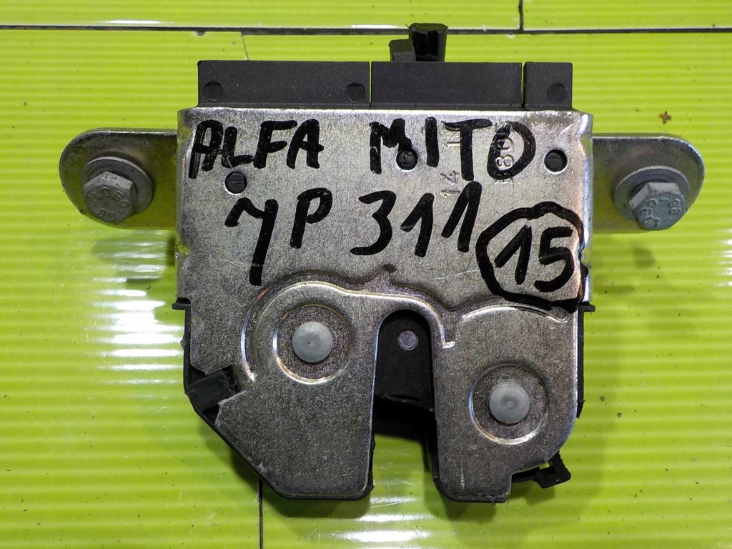 ALFA ROMEO MITO 08-13 HB 3D zamek klapy tyl 50513866 - 14518746058 ...