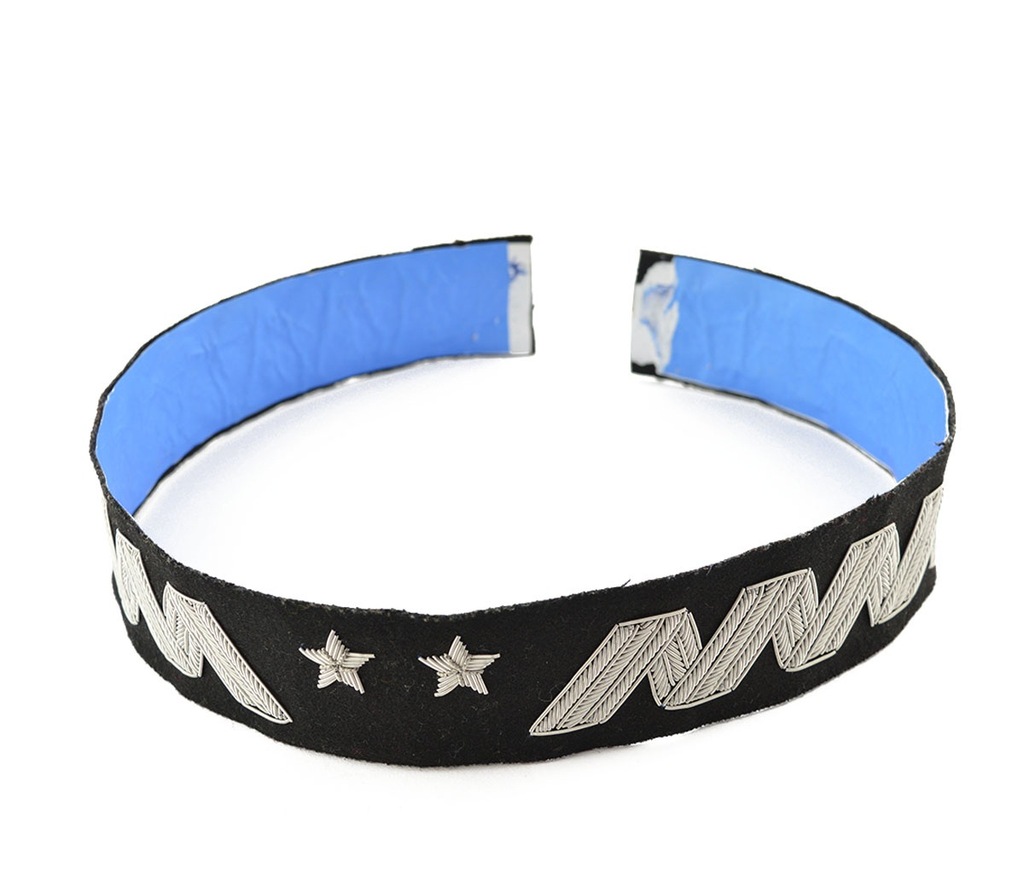 OTOK GENERALSKI NA ZAMÓWIENIE HAFT BAJORKIEM - 7150747701 - oficjalne ...