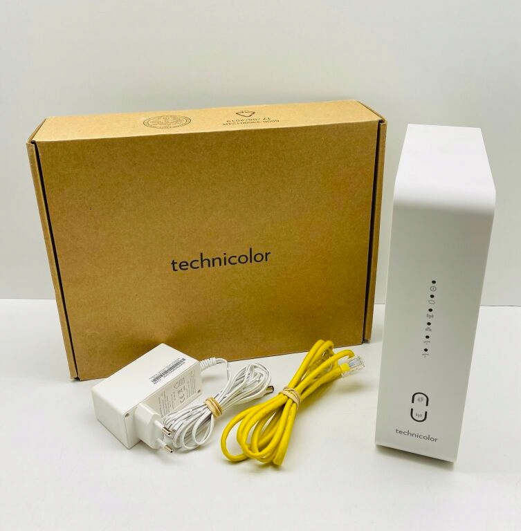 ROUTER TECHNICOLOR CGA2121 KOMPLET! - 11703186131 - oficjalne archiwum ...