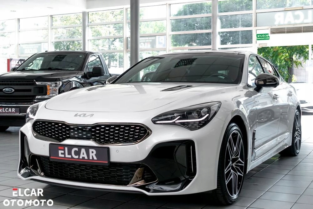 Kia Stinger 3.3 v6 * Niski przebieg * Jak nowa ! * Minimalny przebieg! - 14562607841 - oficjalne ...