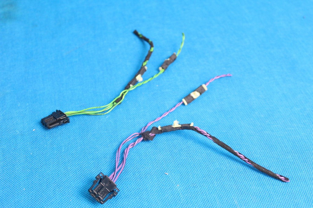 AUDI A3 8V KOSTKA 4 PIN 4E0971942 14R - 12103662444 - oficjalne ...