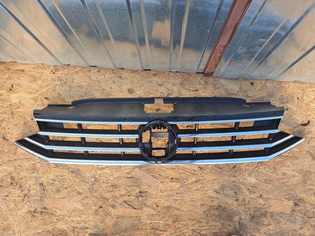 Grill Atrapa VW Passat B8 Radar 3G0853651 R-line - 12952472206 - oficjalne archiwum Allegro