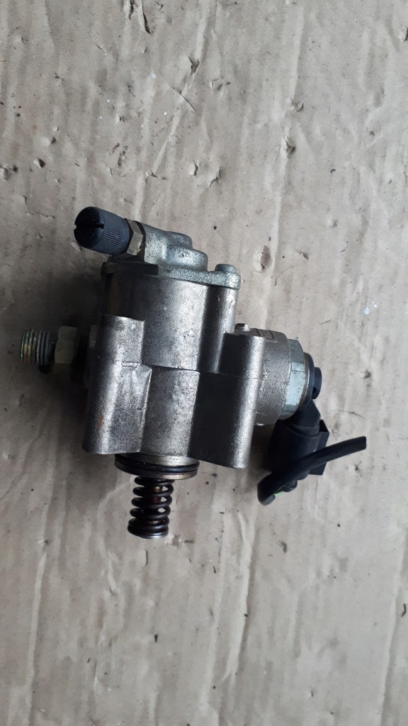 A4 B7 POMPA PALIWA 2.0 TFSI 06F127025F - 13400964061 - oficjalne ...