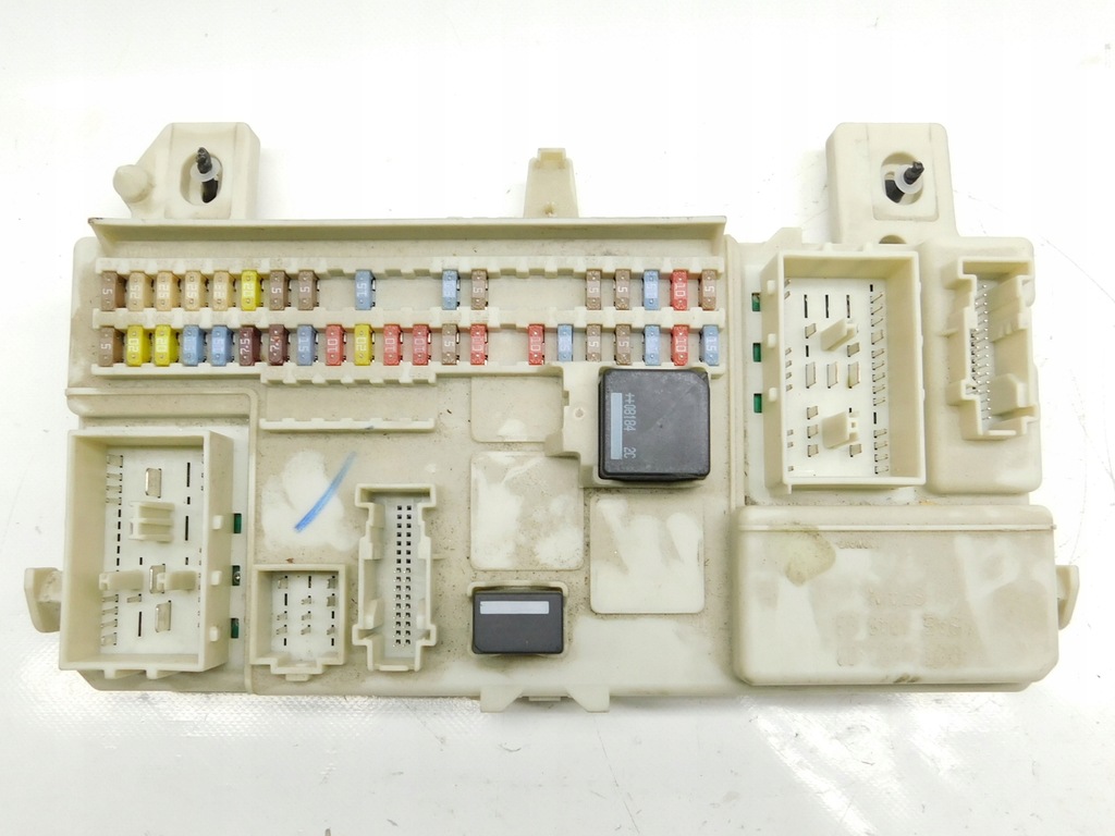 SKRZYNKA BEZPIECZNIKÓW BSI 31254903 - VOLVO S40 II V50 C30 Lift 07-12 - 14802806199 - oficjalne ...