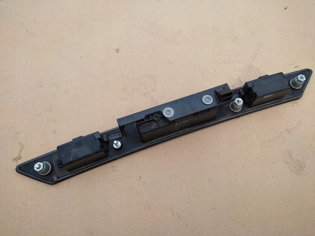 AUDI A3 8P LISTWA KLAMKA KLAPY BAGAŻNIKA - 12717356688 - oficjalne ...