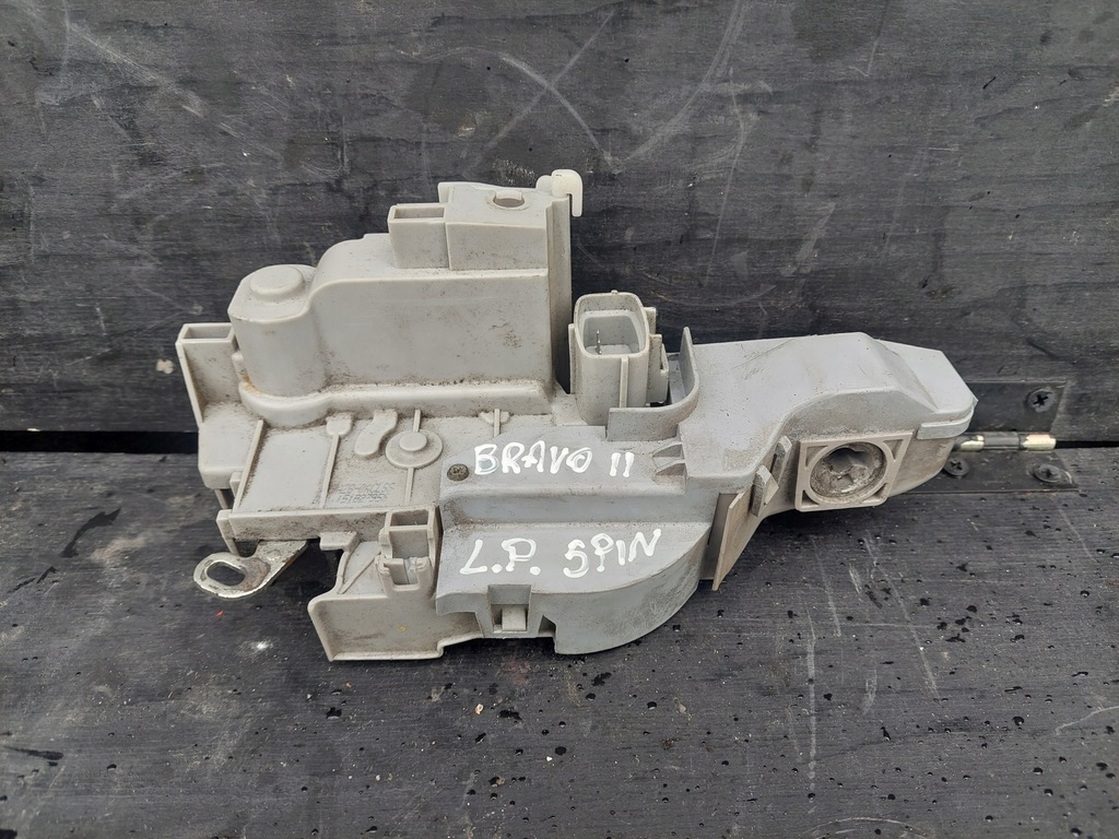 FIAT BRAVO II ZAMEK DRZWI LEWY PRZÓD 5 PIN EU - 13457219867 - oficjalne archiwum Allegro
