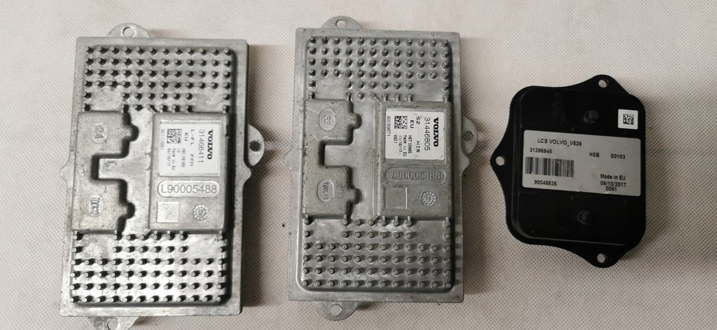 VOLVO XC90 STEROWNIK REFLEKTORA MODUŁ PRZETWORNICA - 12604547936 ...