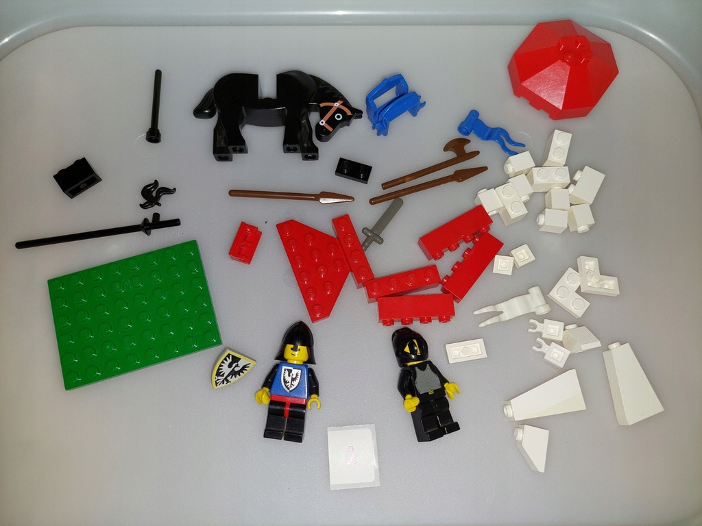 LEGO 6035 Castle Guard - 12679536841 - oficjalne archiwum Allegro