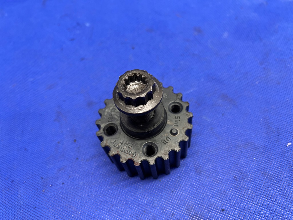 AUDI A4 B8 A5 8T Q5 8R A6 C7 2.0 TDI KOŁO ZĘBATE ROZRZĄDU 03P105263A 46 ...