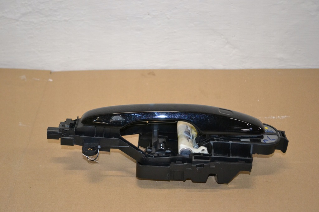 VOLVO V90 S90 XC90 XC60 LEWA PRZEDNIA KLAMKA LEWY PRZÓD 31378250 LAK 717 - 15332891545 ...