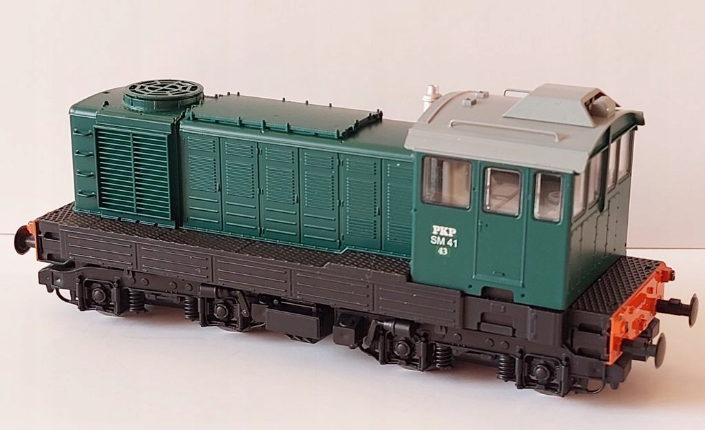 PKP MTB Lokomotywa spalinowa SM41- 43 PKP Ep.IV H0 - 16050012431 - oficjalne archiwum Allegro