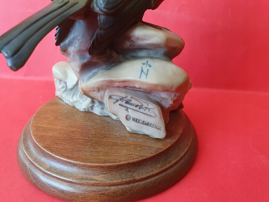 CAPODIMONTE FIGURKA PTAK 1982 Riccardo PENNATI - 12281943097 ...