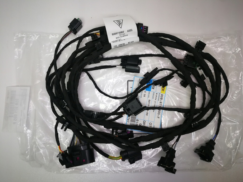 Wiązka zderzaka przód PORSCHE MACAN 95B971095F - 11524099803 ...