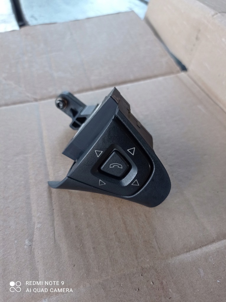 Przełącznik kierownicy Scania R 1870910 info - 12251293493 - oficjalne ...