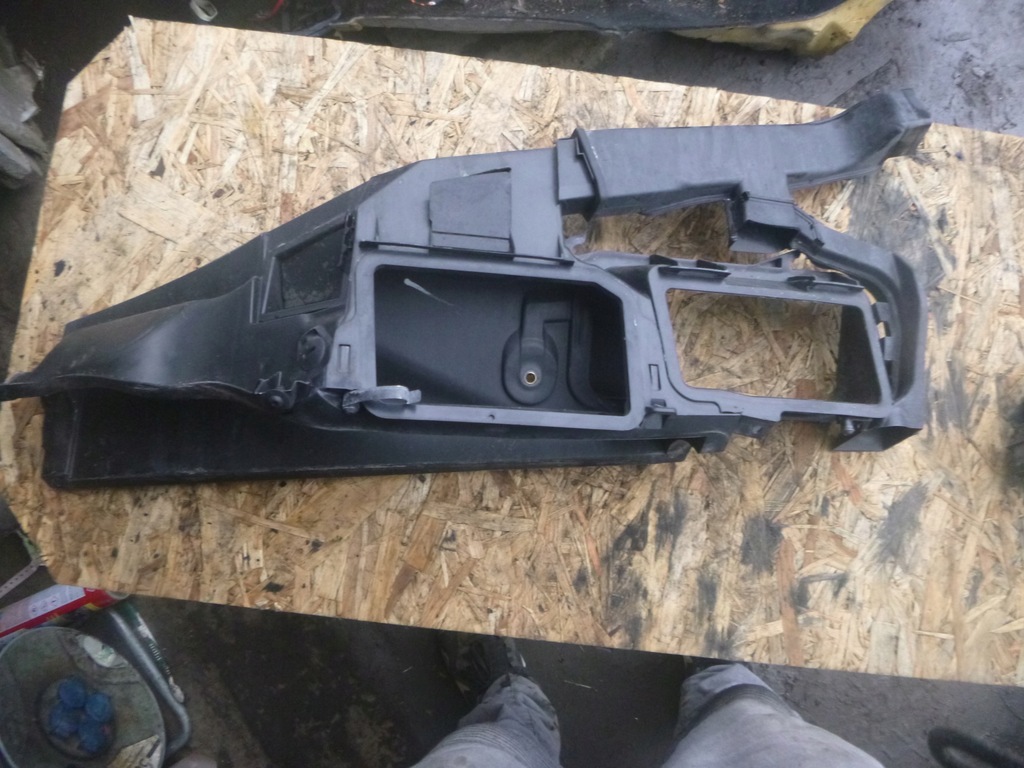 ŁAPACZ POWIETRZA MERCEDES W207 A2048300944 EUROPA - 13453541035 ...
