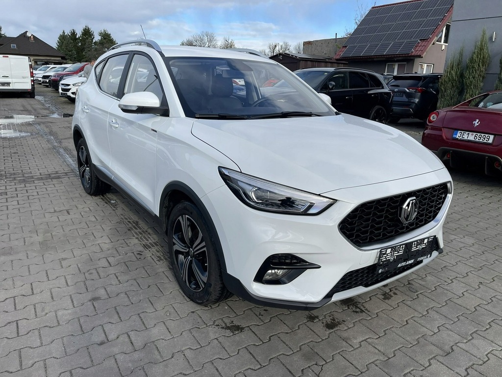 MG ZS Essential Climatronic Led Navi - 14640878387 - oficjalne archiwum ...