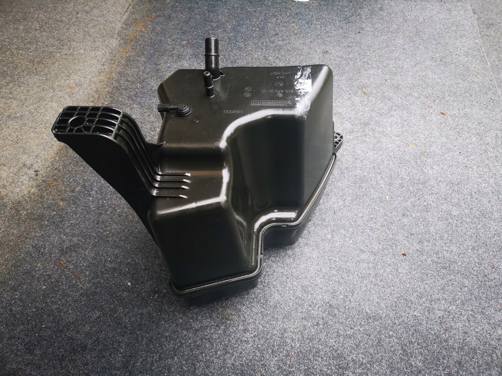 Mercedes-Benz OE A9104700000 zbiornik adblue - 12205074662 - oficjalne ...