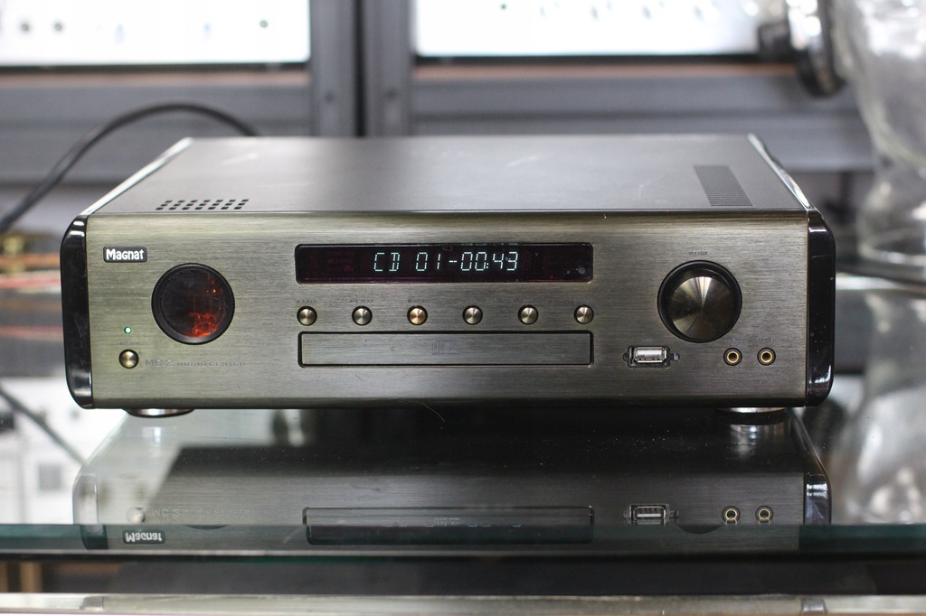 Magnat MC 2 Lampa , amplituner , opis - 14411929152 - oficjalne ...